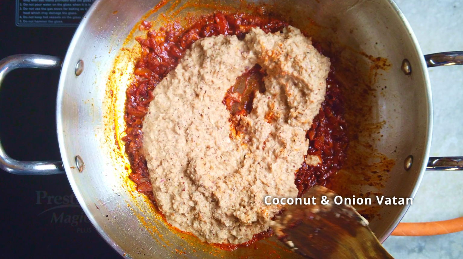 Malvani Chicken Curry - kitchenstagram.com